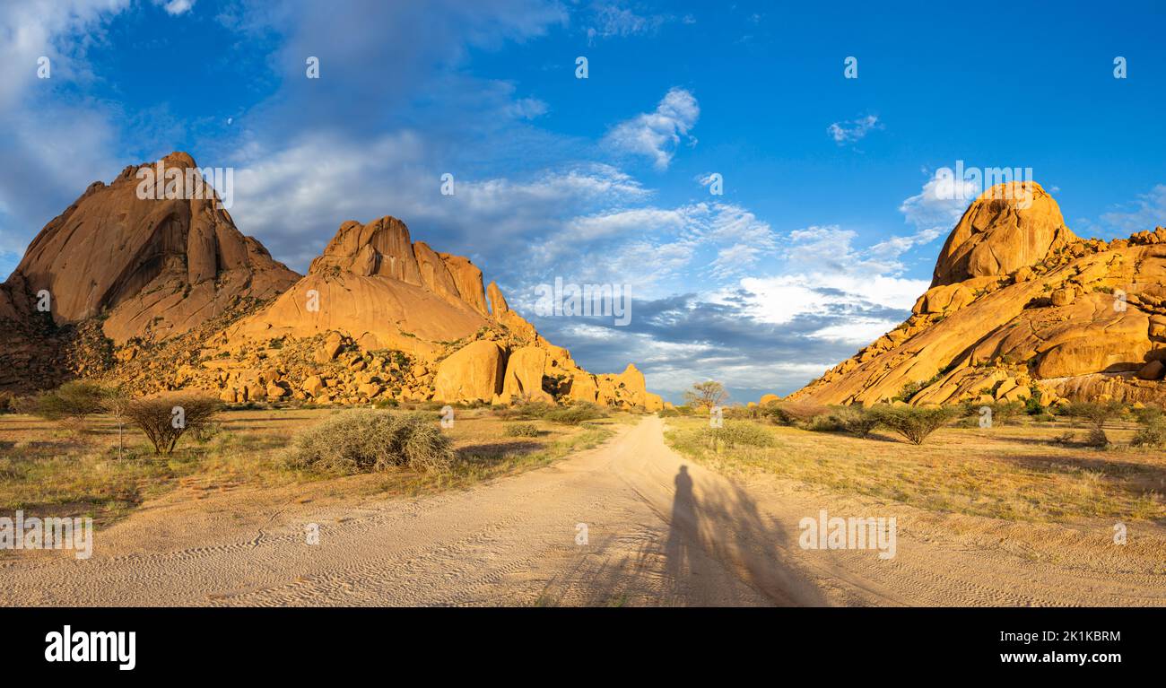 Gravel road between granite kopjes Spitzkoppe Namibia Stock Photo - Alamy