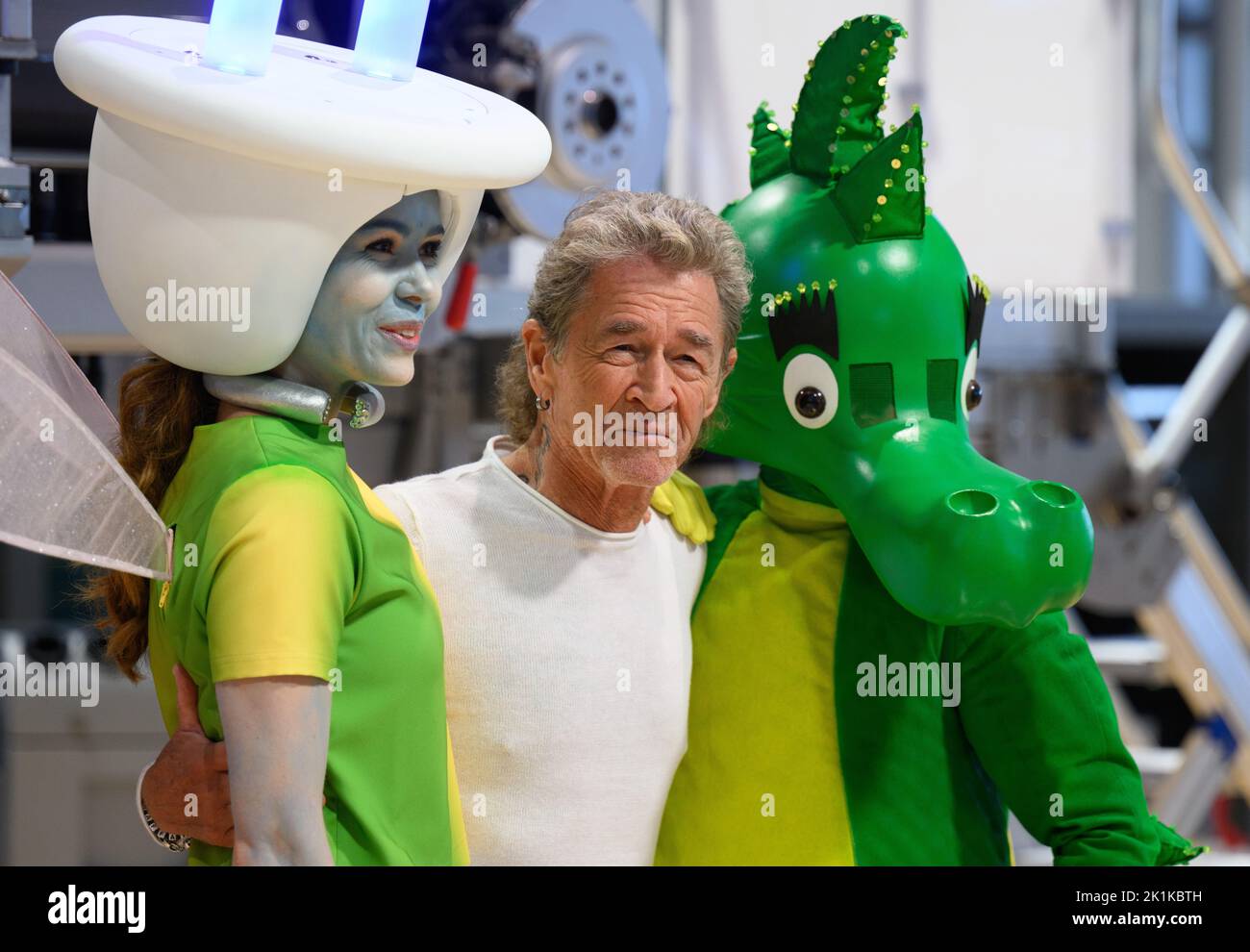 Dresden, Germany. 19th Sep, 2022. Singer Peter Maffay (m) stands in ...
