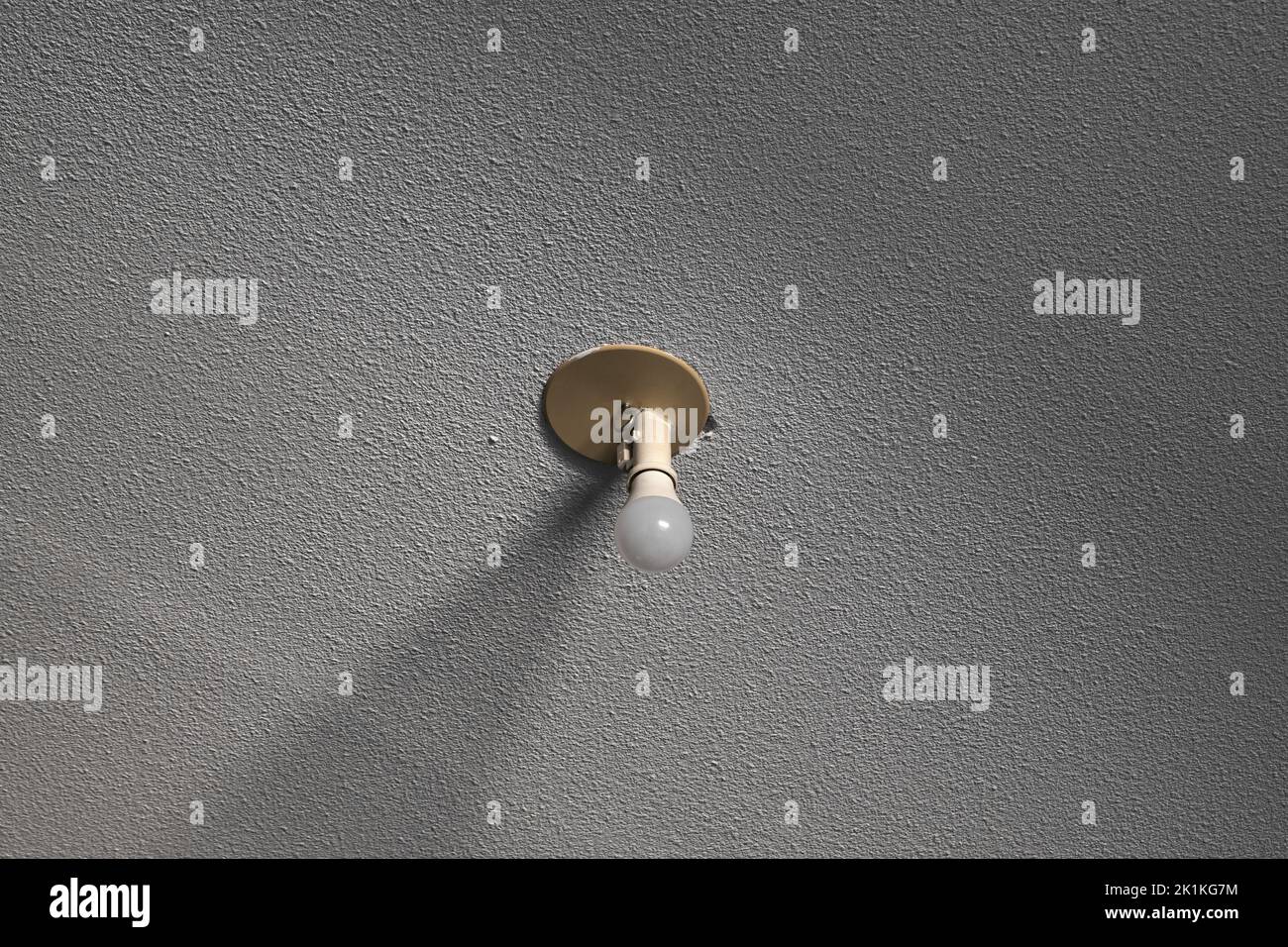 White ceiling with a light bulb off Stock Photo - Alamy