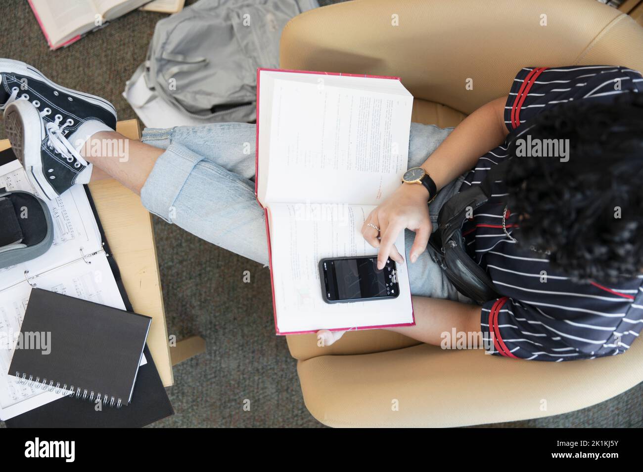 Smart school boy hi-res stock photography and images - Alamy
