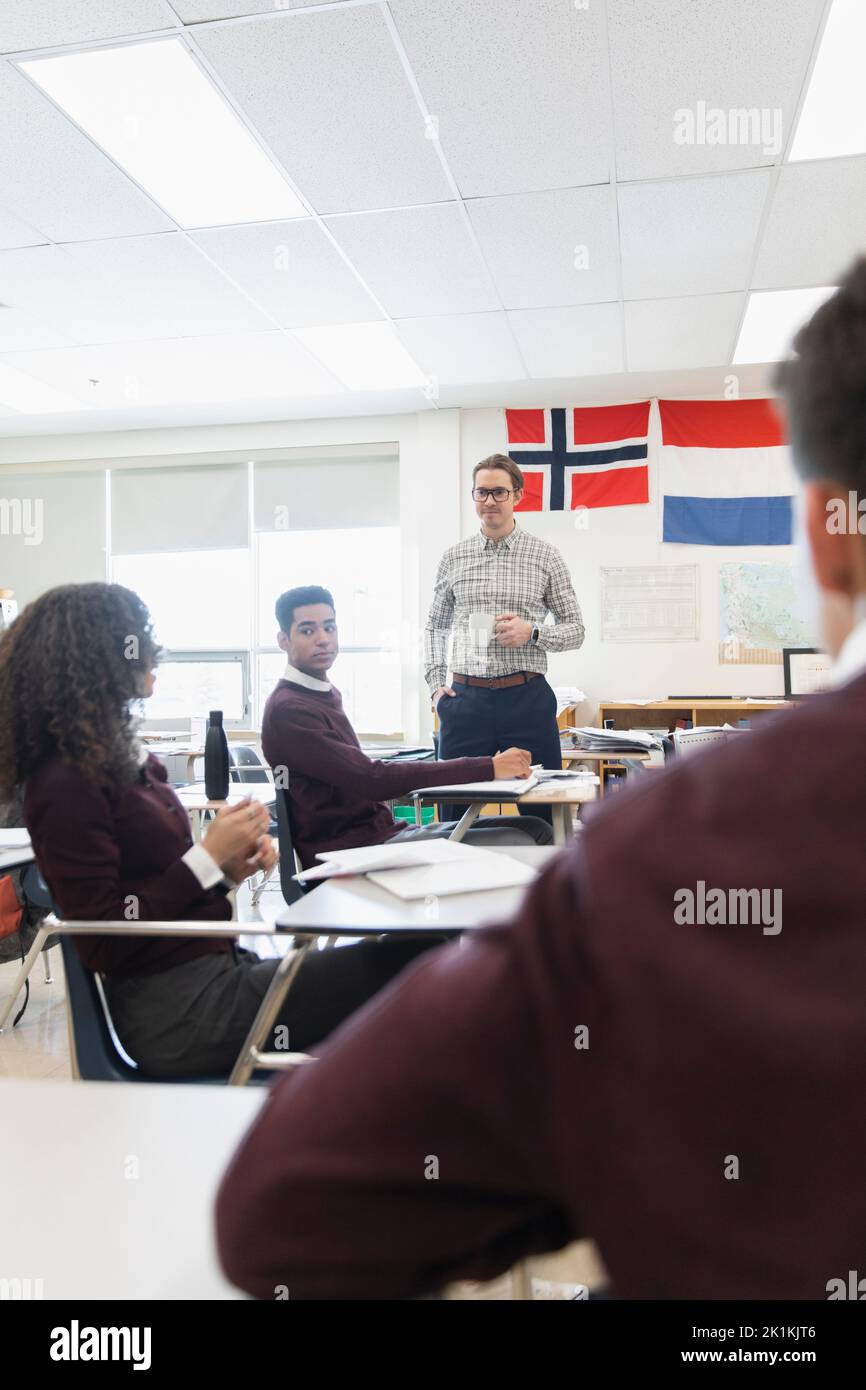 Norwegian flag girls hi-res stock photography and images - Alamy