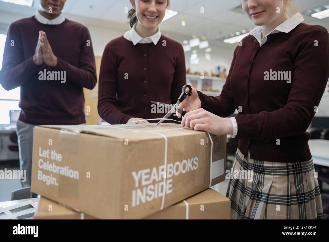 High school yearbook teen hi-res stock photography and images - Alamy