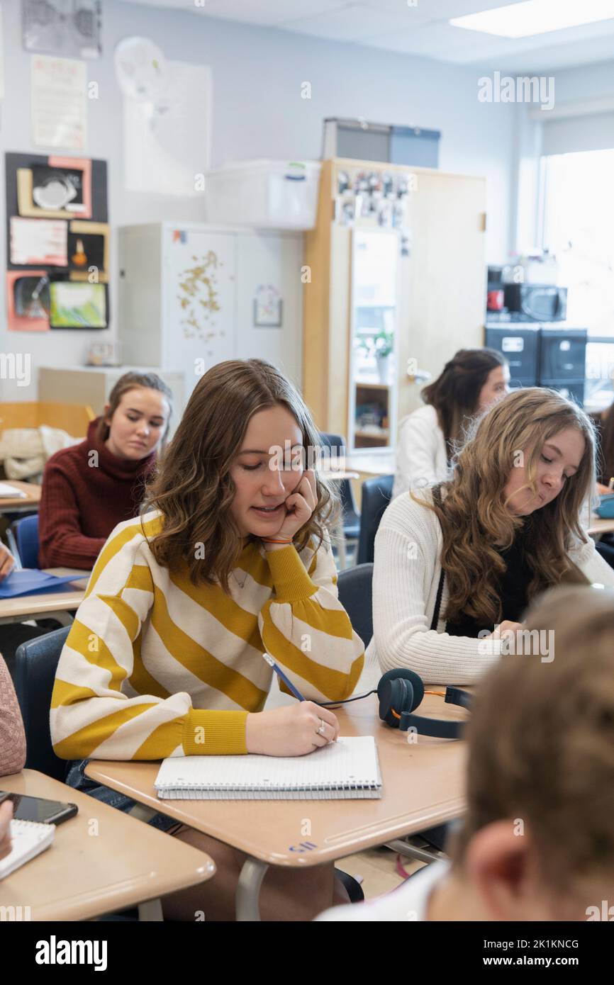 Taking take note notes hi-res stock photography and images - Alamy