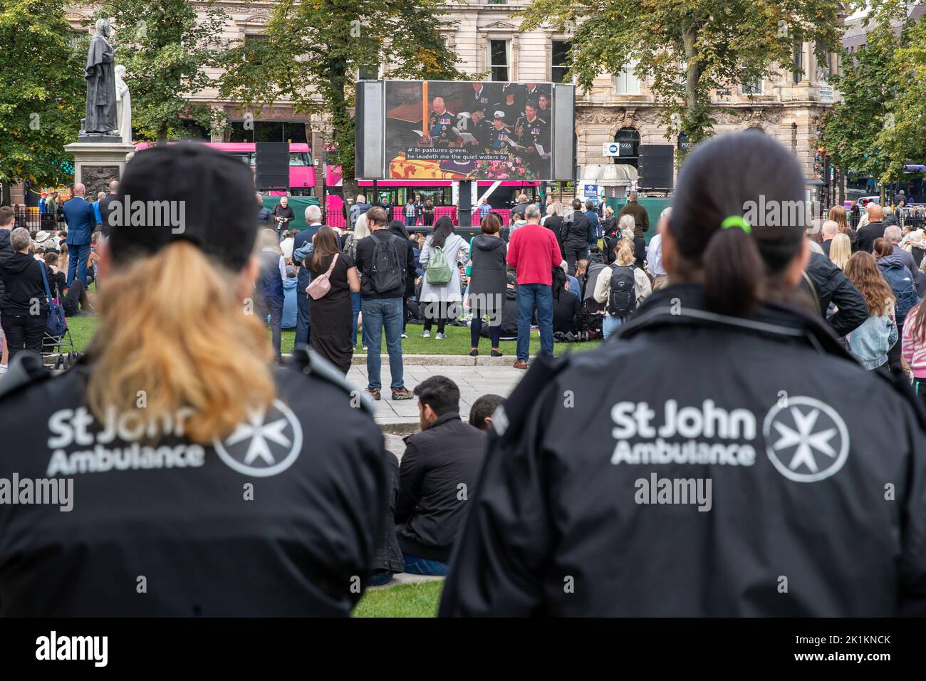 Belfast, UK. 19th Sep, 2022. Hundreds Gather in Grounds of Belfast City ...