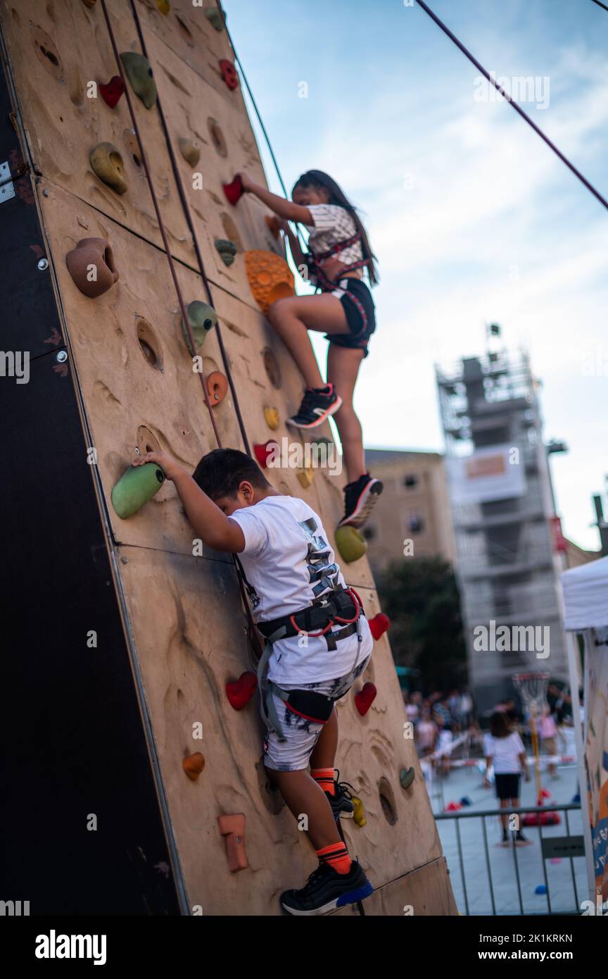 Children try climbing hi-res stock photography and images - Alamy