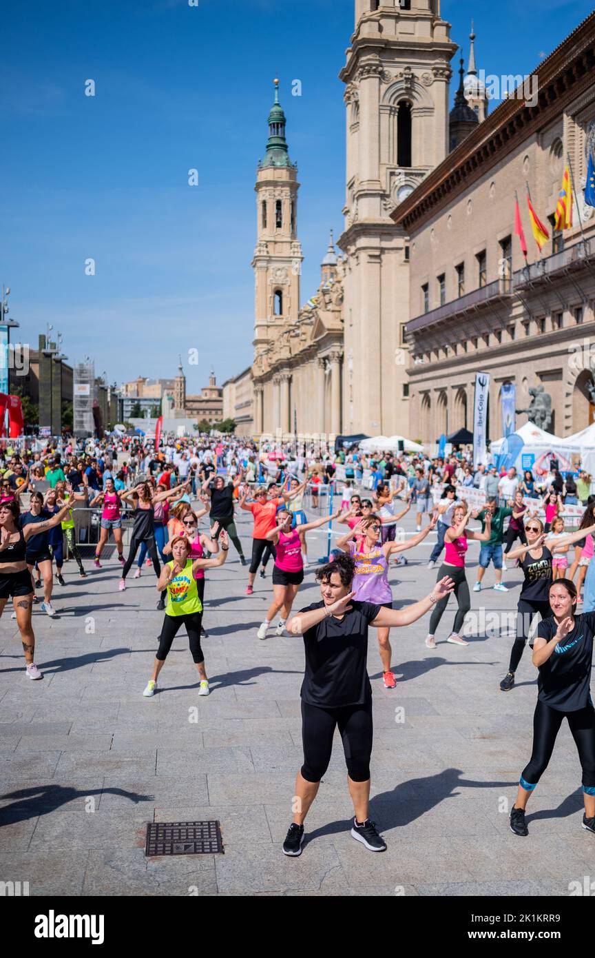 Women aerobic class hi-res stock photography and images - Alamy