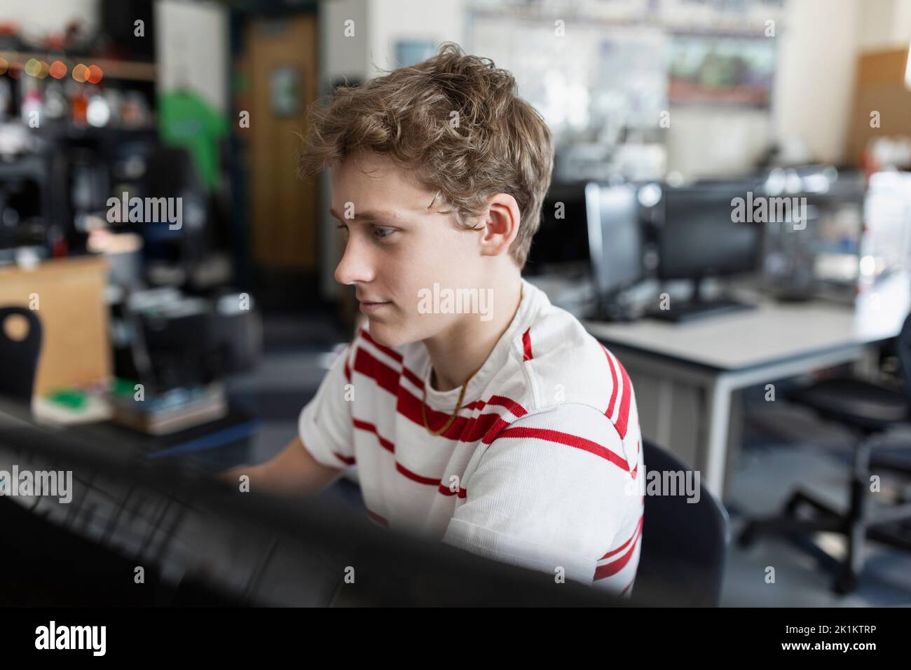 School boy computer hi-res stock photography and images - Alamy
