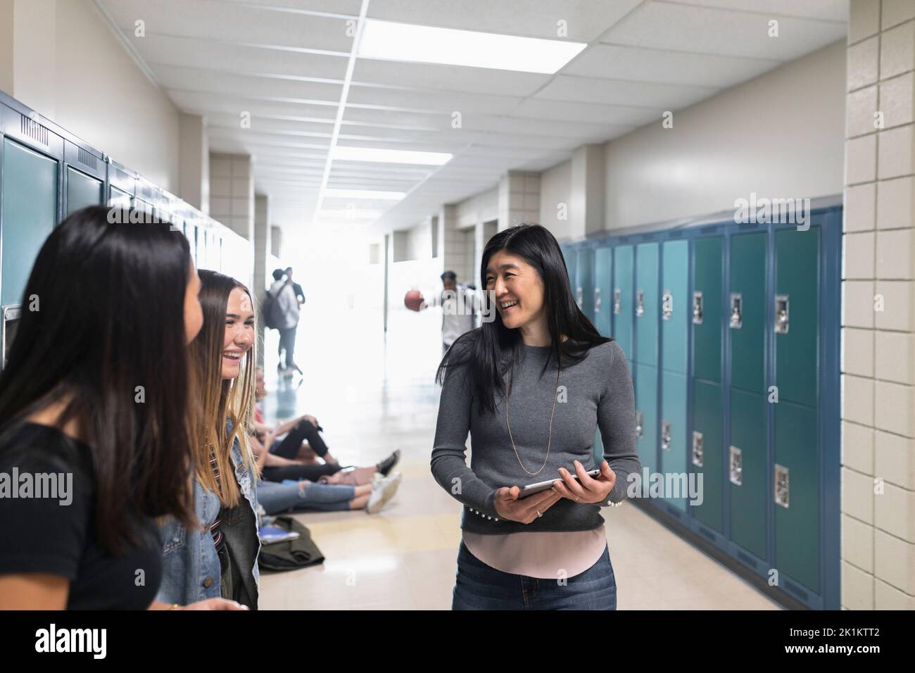 Female high school student lockers hi-res stock photography and images ...
