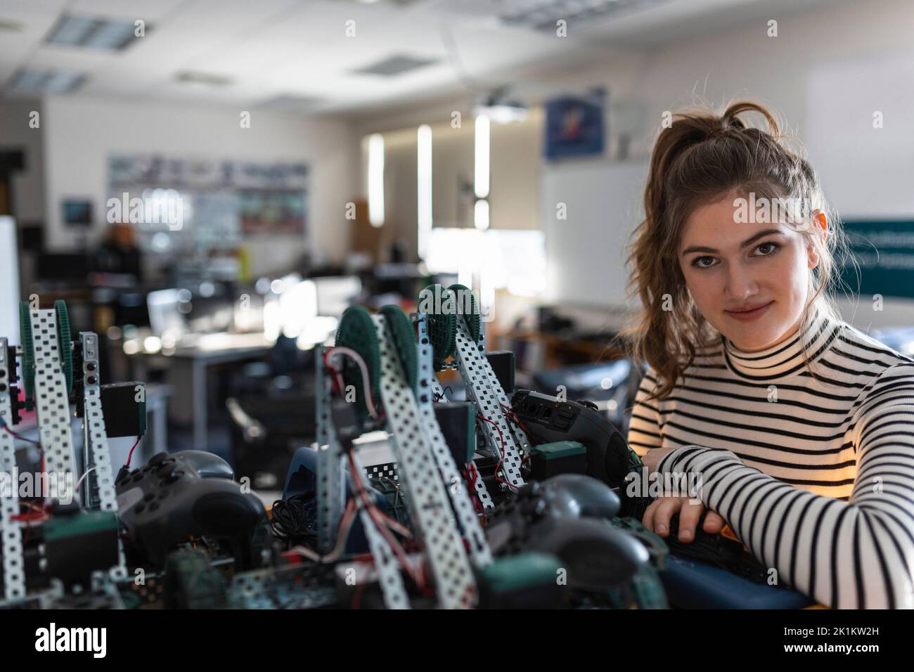 Education robotics school child hi-res stock photography and images - Alamy