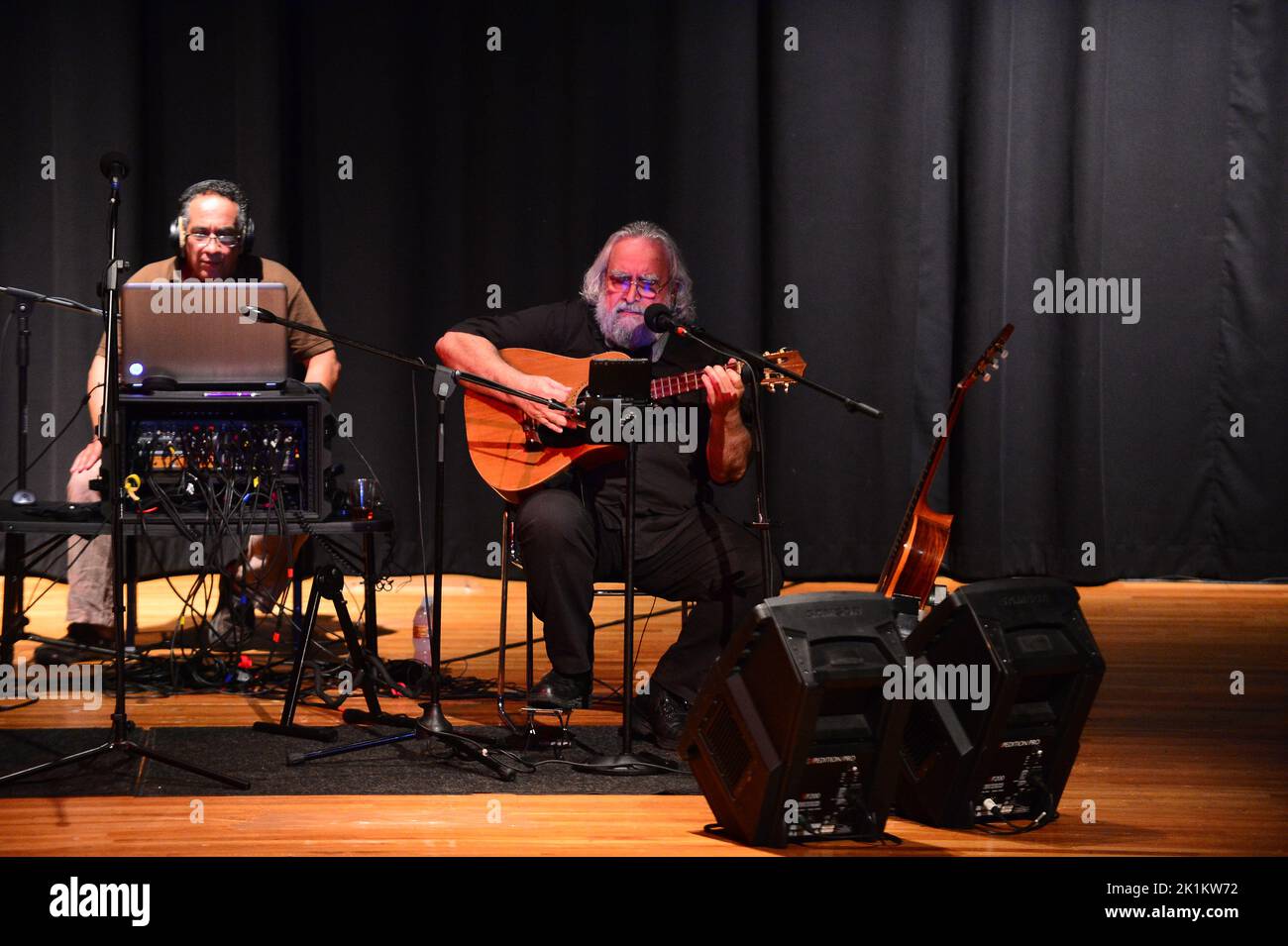(R-L) Pedro Luis Ferrer and Reynaldo Ferrer perform live on stage ...