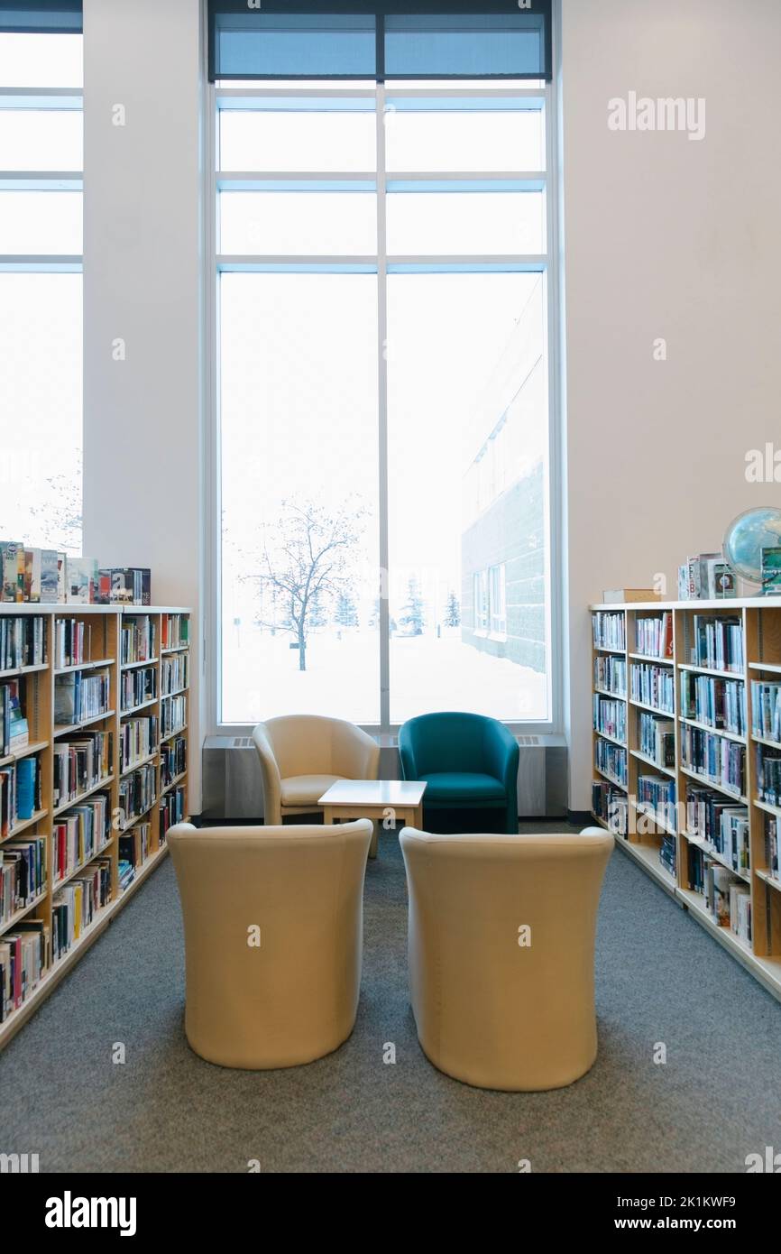 School library chair hi-res stock photography and images - Alamy