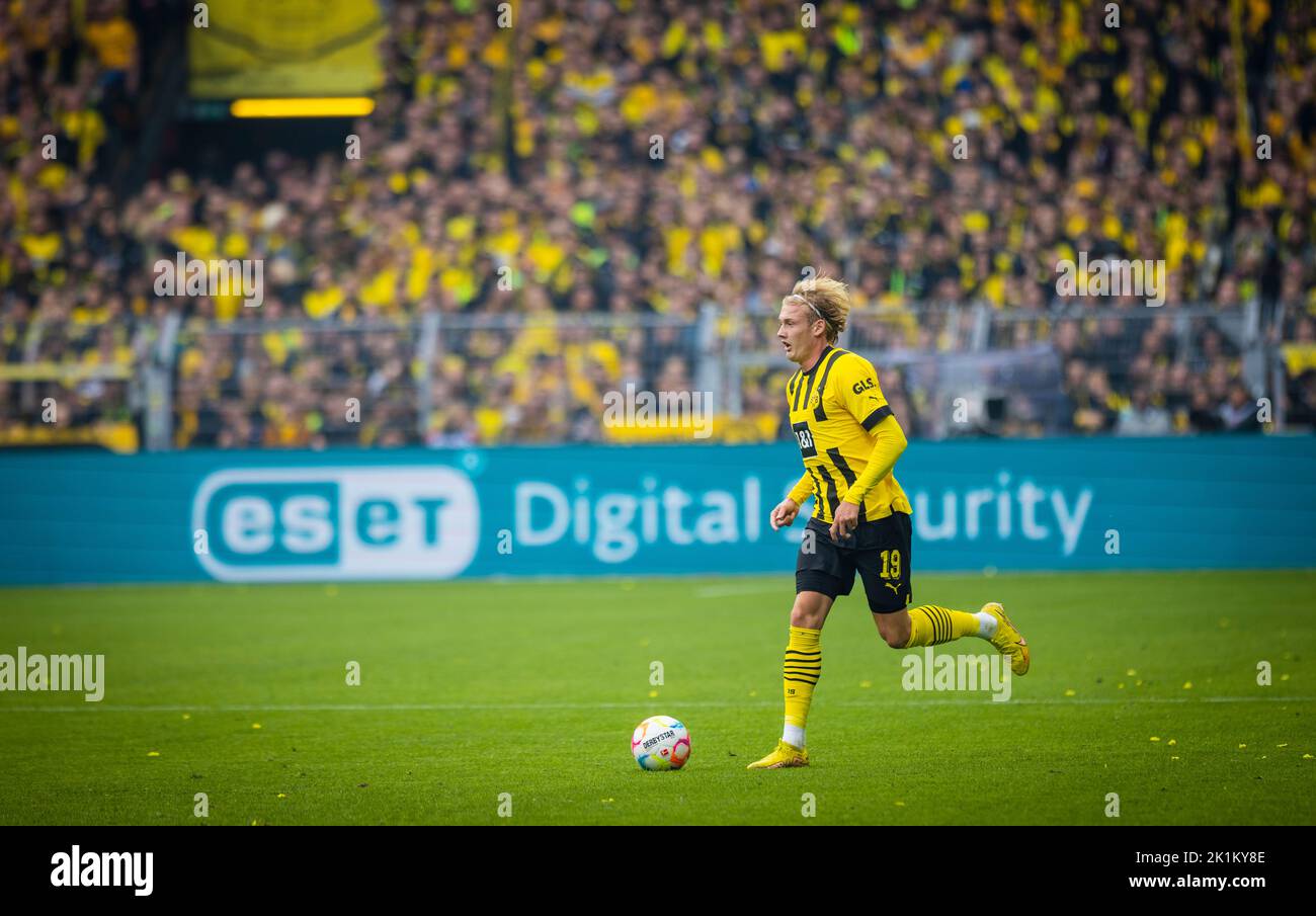 Advertising motif eset hi-res stock photography and images - Alamy