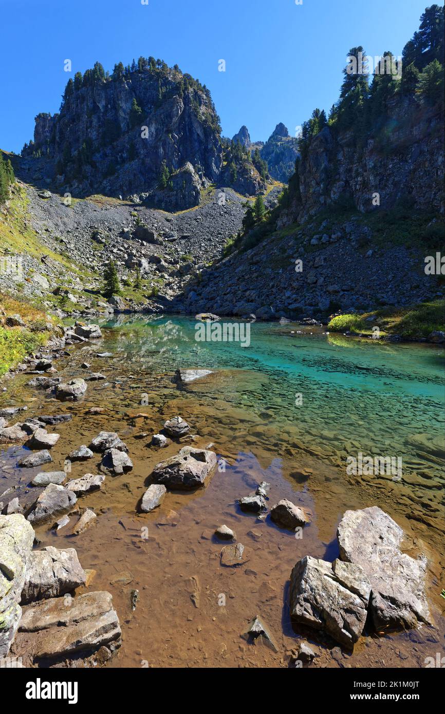 Leama lake hi-res stock photography and images - Alamy