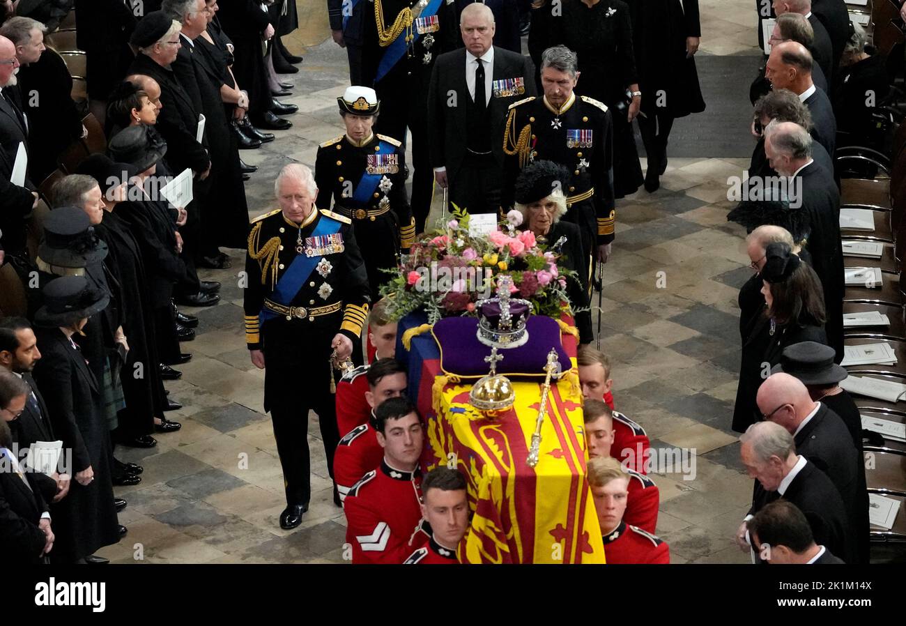 King charles iii and camilla hi-res stock photography and images - Alamy