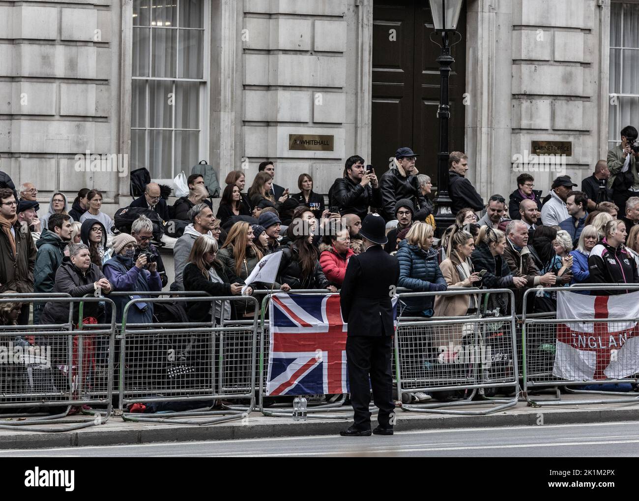 Hm the queen tributes hi-res stock photography and images - Alamy