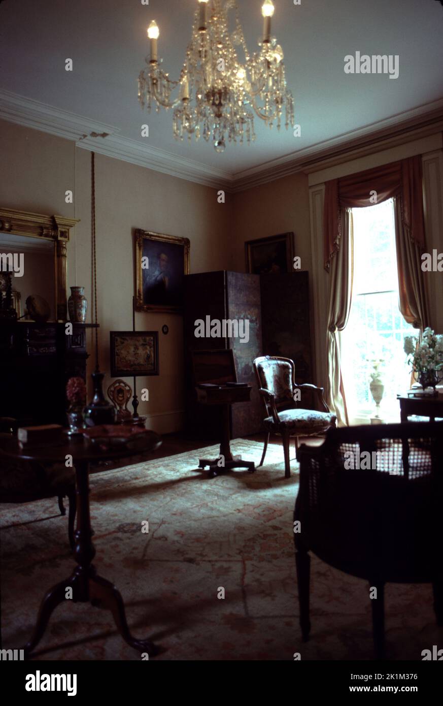 Sherwood forest colonial plantation hi-res stock photography and images ...