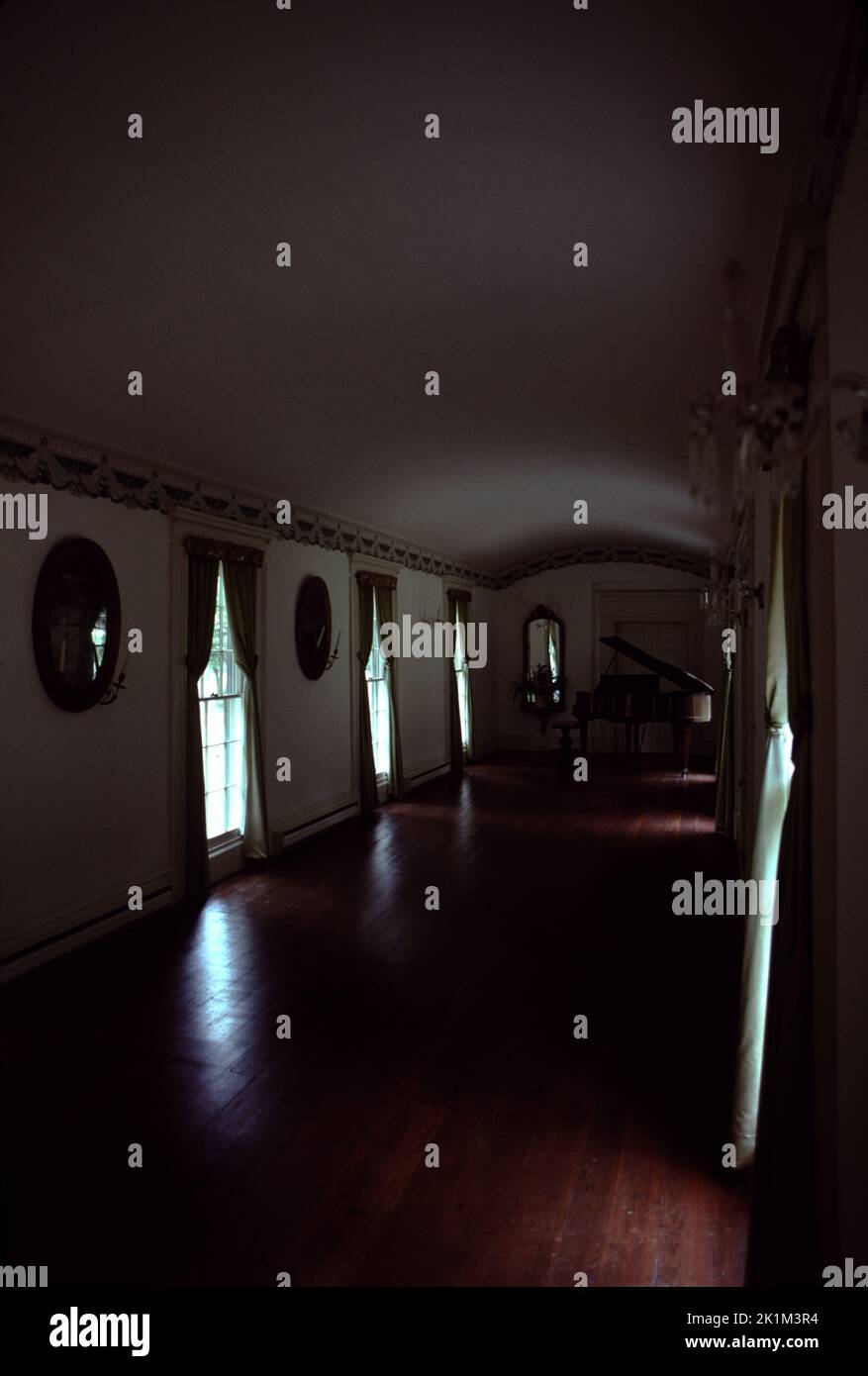 Sherwood forest colonial plantation hi-res stock photography and images ...