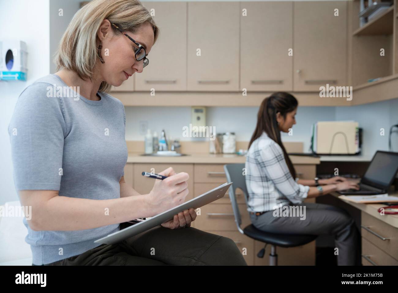 Out patient_care hi-res stock photography and images - Alamy
