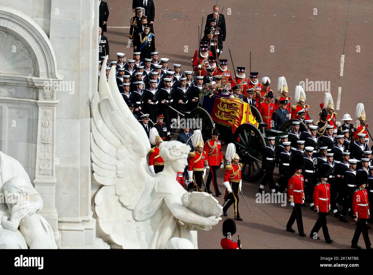 Queen victoria cortege london hi-res stock photography and images - Alamy