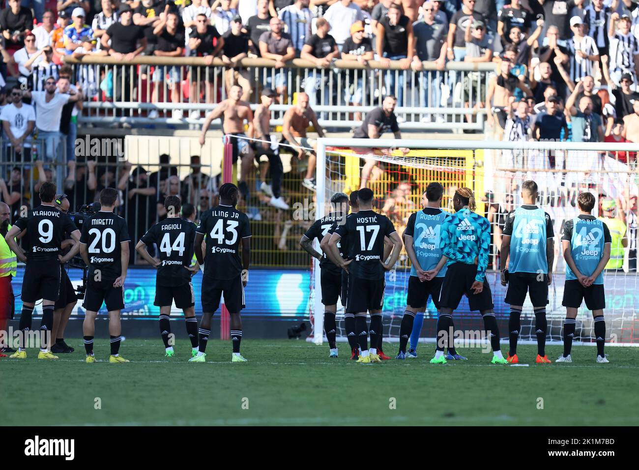 Player of Juventus Fc look dejected during the Serie A match beetween ...