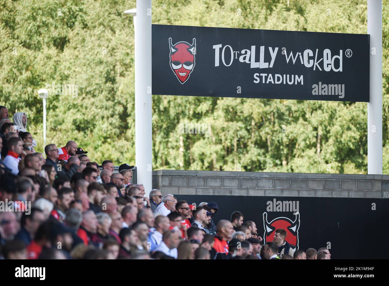St. Helens, England -17th September 2022 - St. Helens fans. Rugby ...