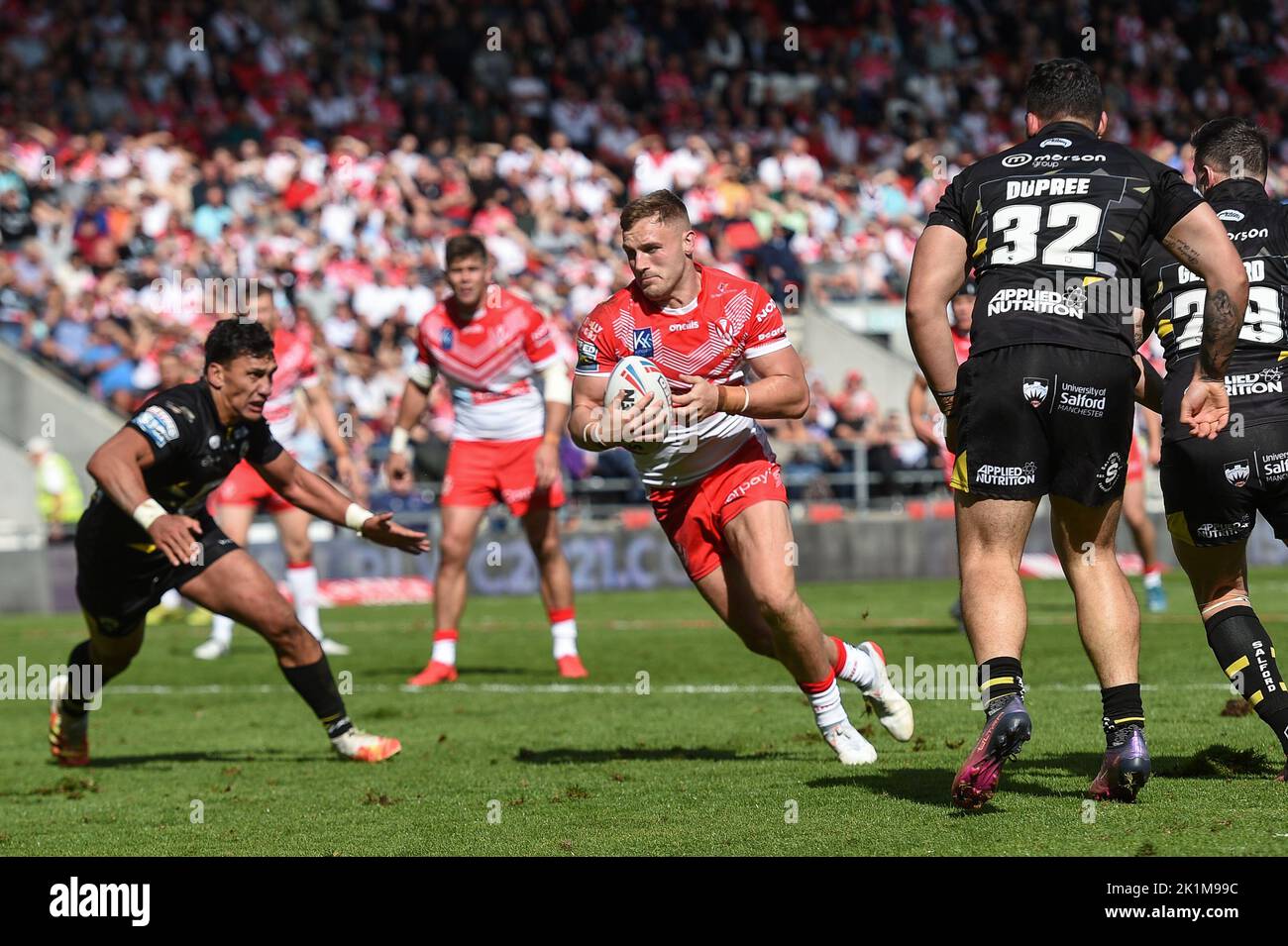 St. Helens, England -17th September 2022 - Matty Lees of St Helens in ...