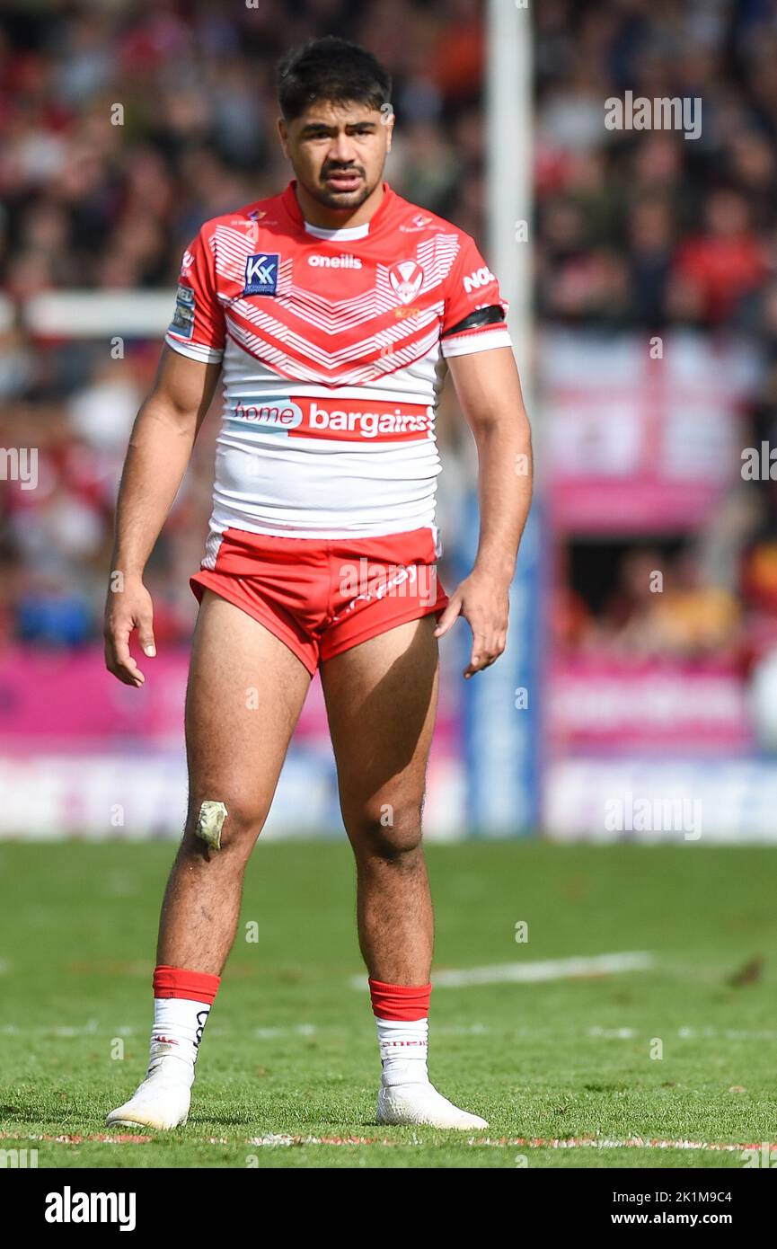 St. Helens, England -17th September 2022 - James Bell of St Helens ...