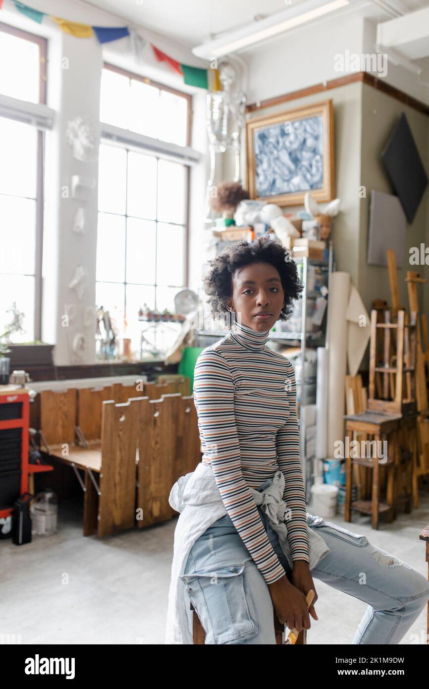 Woman in art hi-res stock photography and images - Alamy