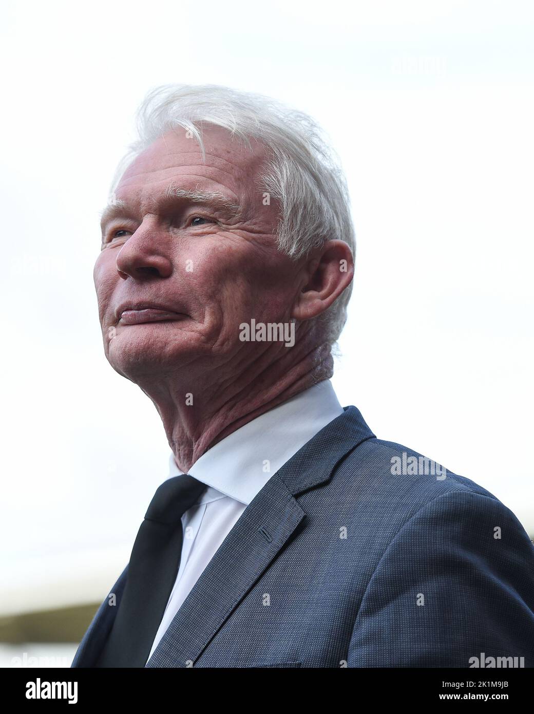 St. Helens, England -17th September 2022 - St. Helens Chairman Eamonn ...