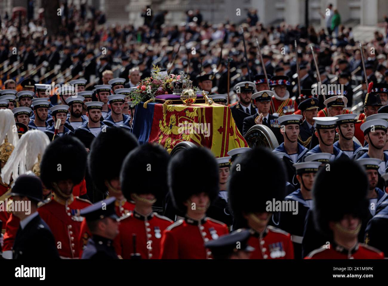 Queen mary funeral 1952 hi-res stock photography and images - Alamy