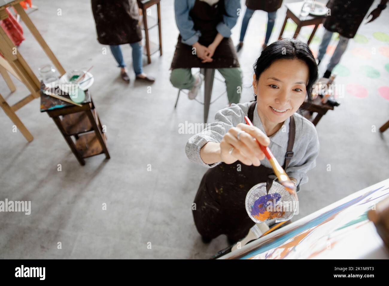 Artwork class hi-res stock photography and images - Alamy