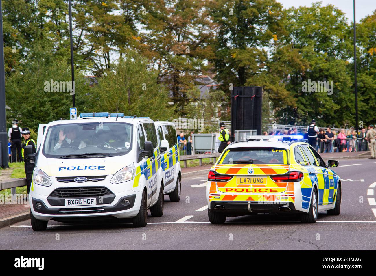 London, UK. 19th Sep, 2022. HM the Queen's Funeral passes through ...