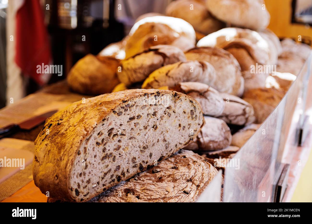 Medieval bread oven hi-res stock photography and images - Alamy