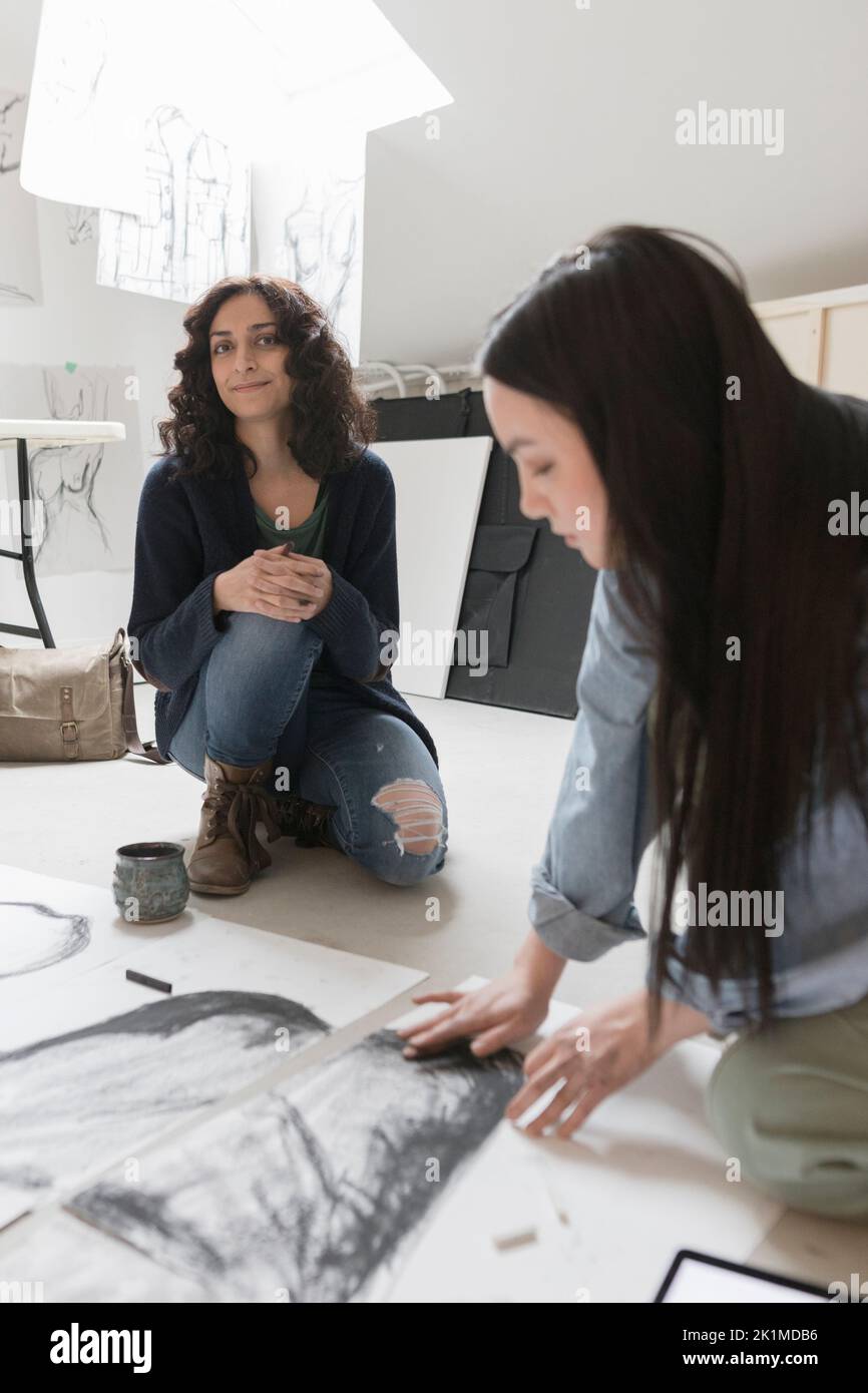 Two artists hi-res stock photography and images - Alamy