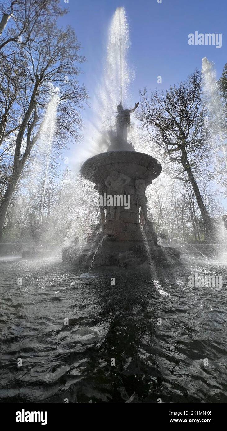 Fountain of the Prince's Gardens in Aranjuez Stock Photo - Alamy