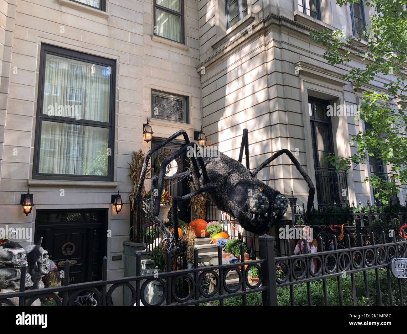 A building with a spider Halloween decoration in Chicago Stock Photo ...