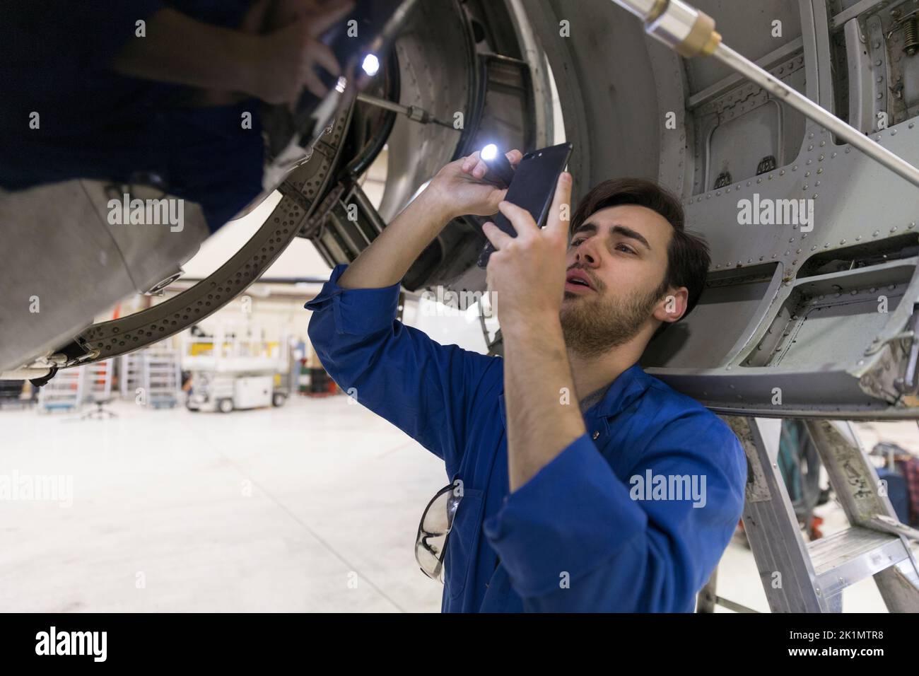 Smart maintenance man hi-res stock photography and images - Alamy