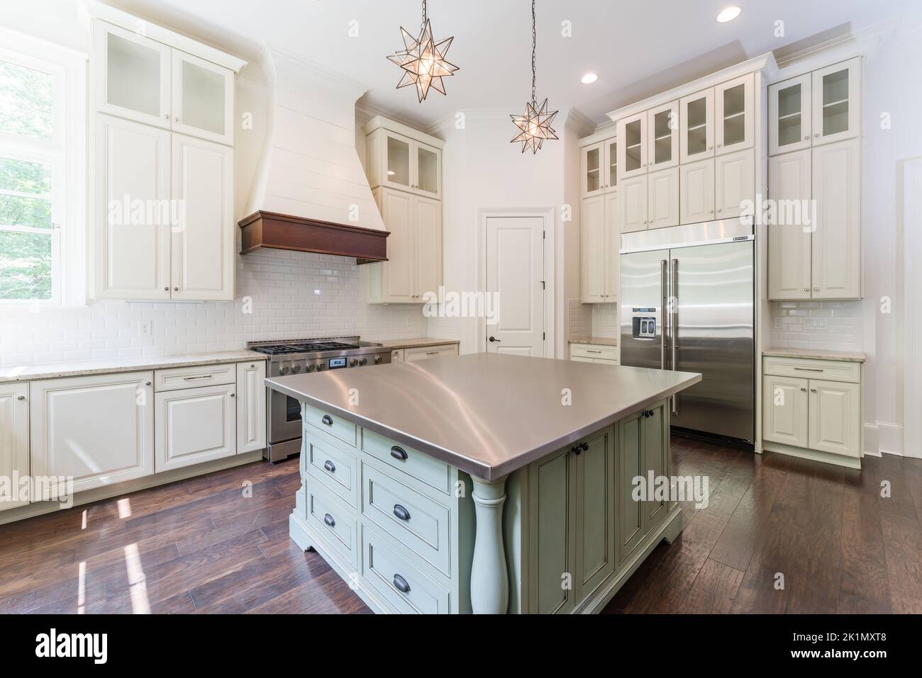 Luxury Home featuring vaulted ceiling's, granite countertops, stainless ...