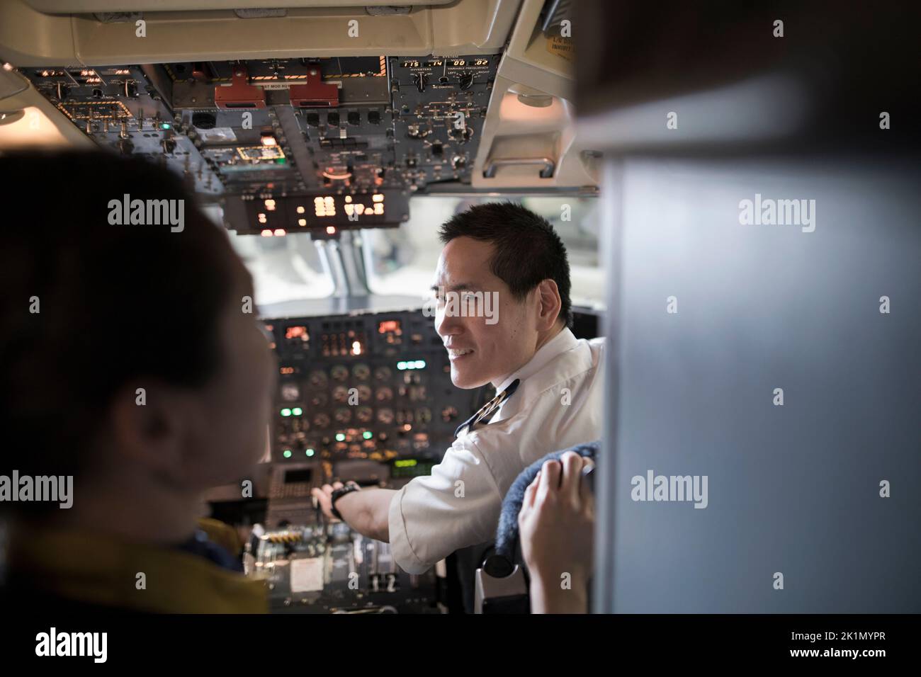 Cockpit pilot view hi-res stock photography and images - Alamy