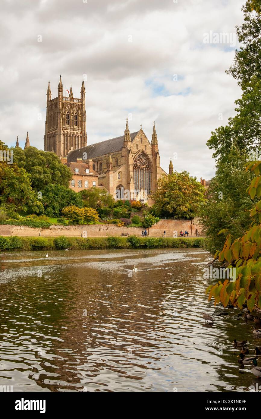 Worcester cathedral flag at haft mast hi-res stock photography and ...