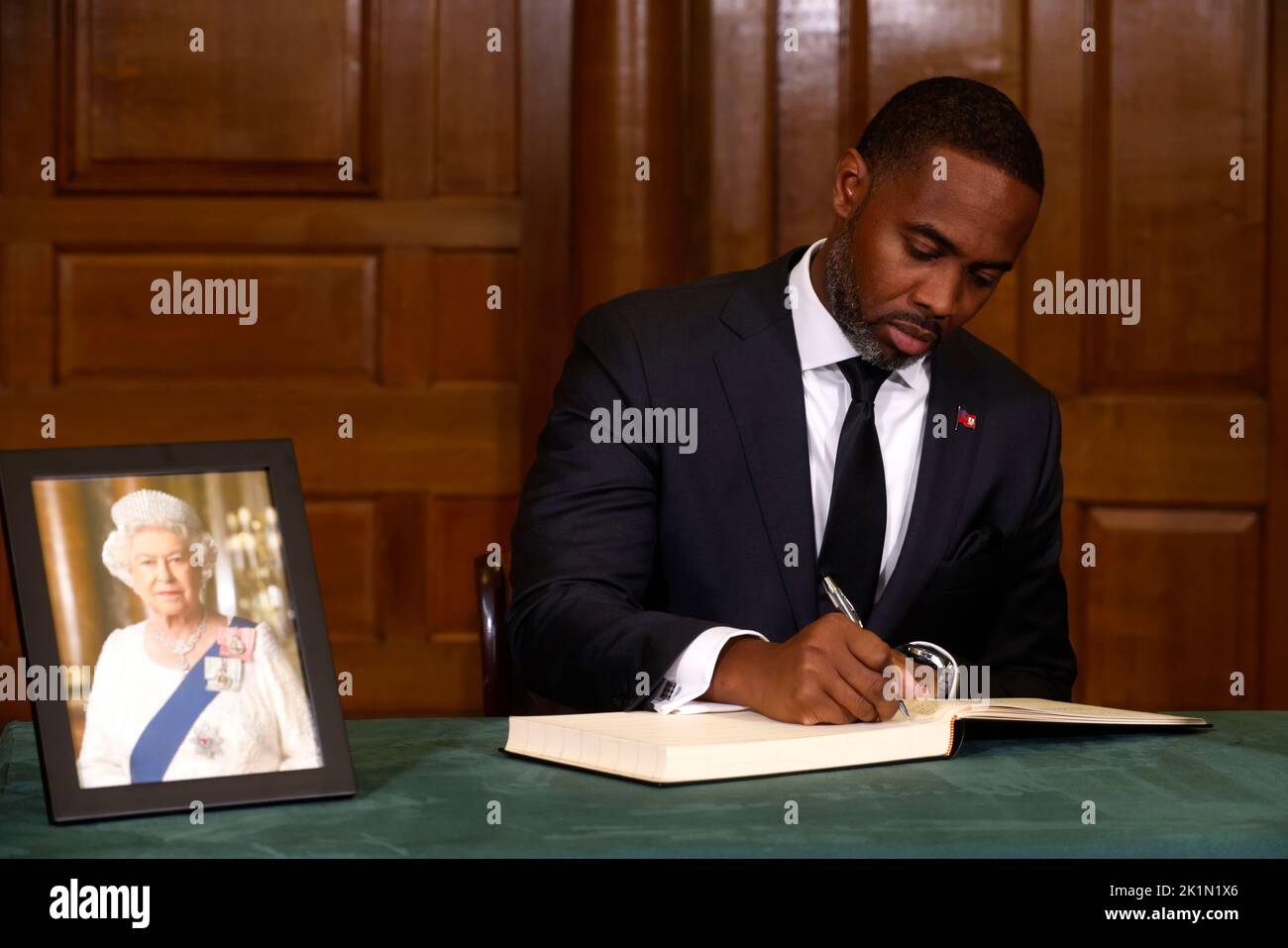 David burt bermuda hi-res stock photography and images - Alamy