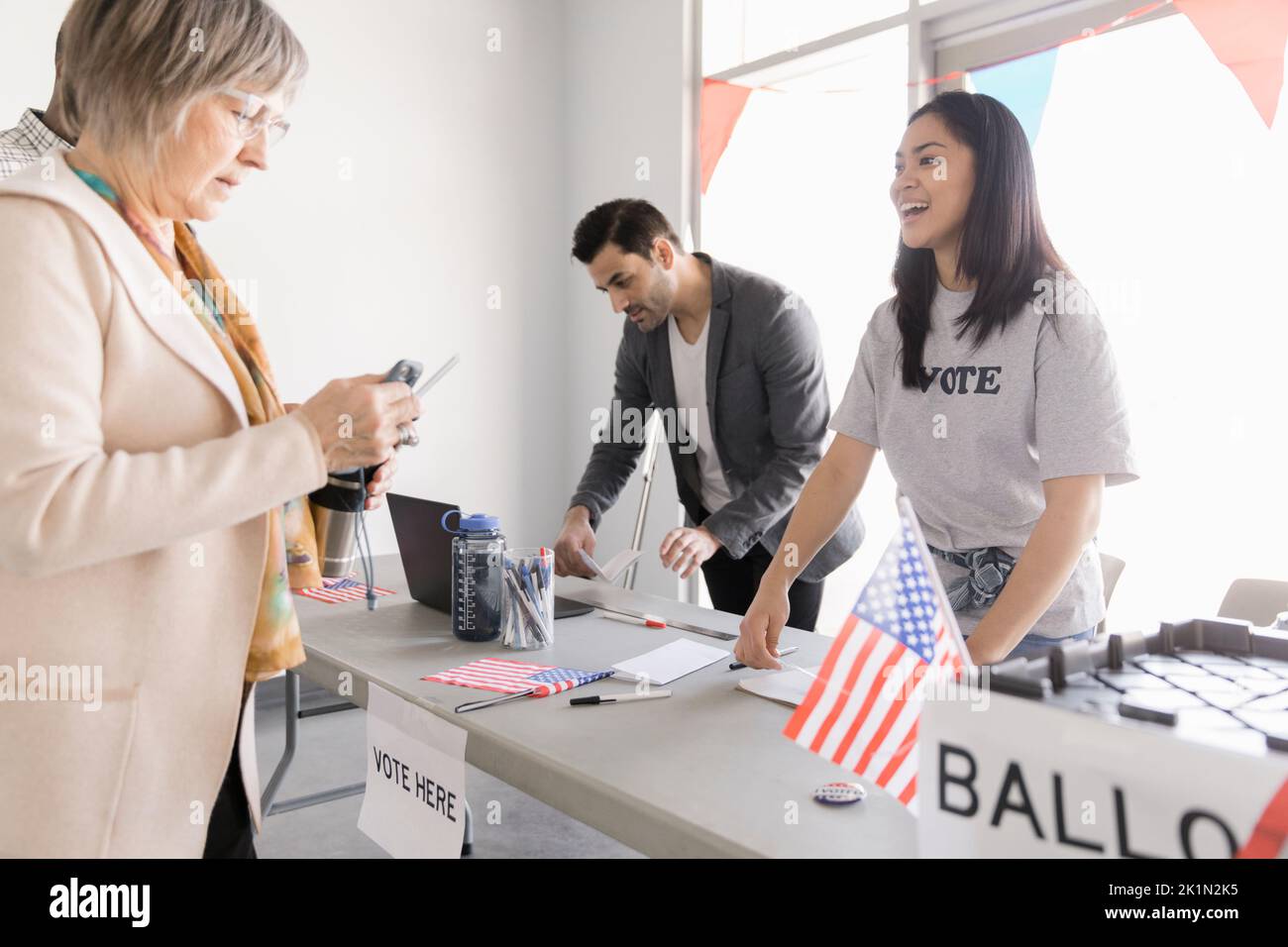Election volunteer young man hi-res stock photography and images - Alamy