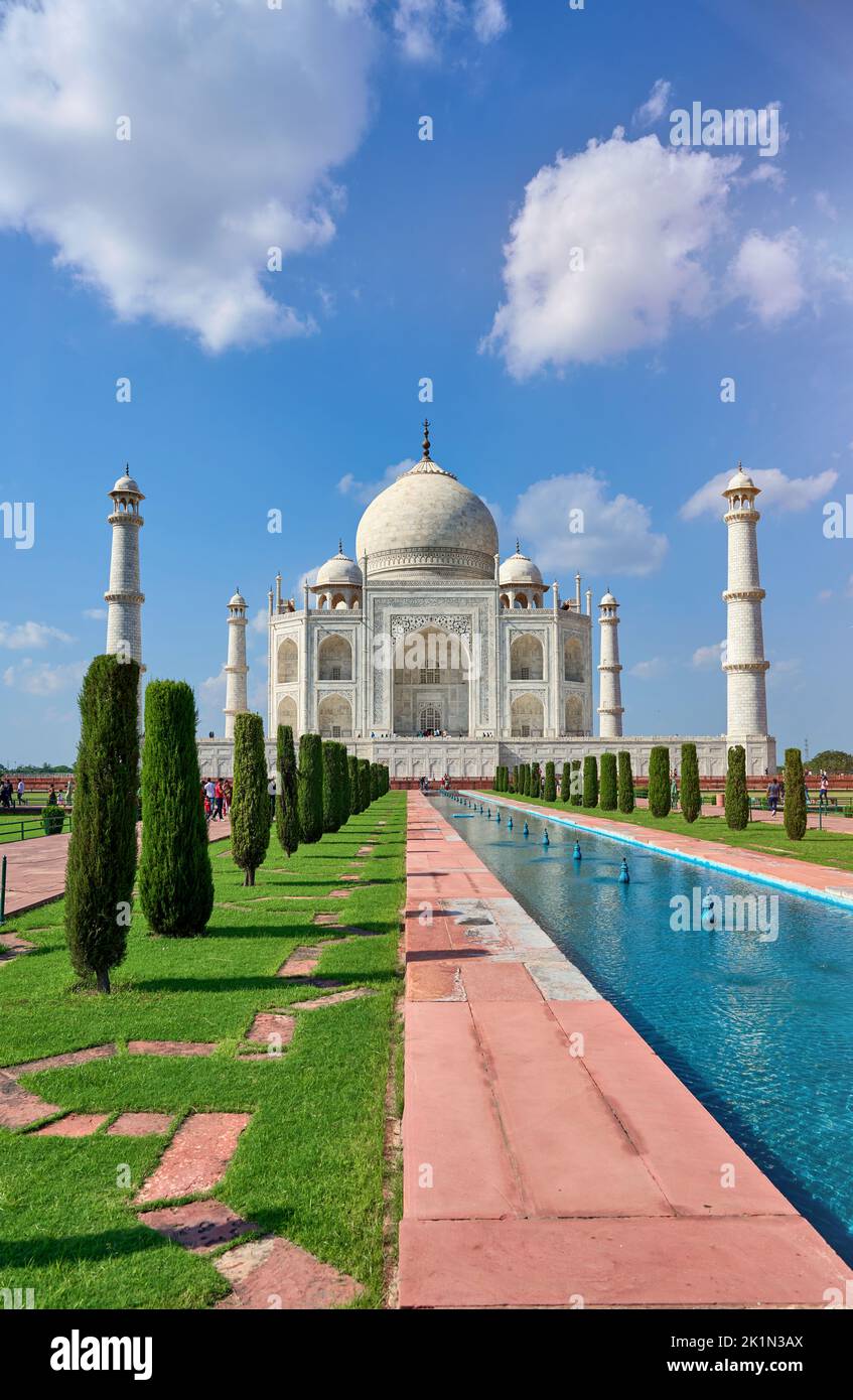 Taj mahal marble walls hi-res stock photography and images - Alamy