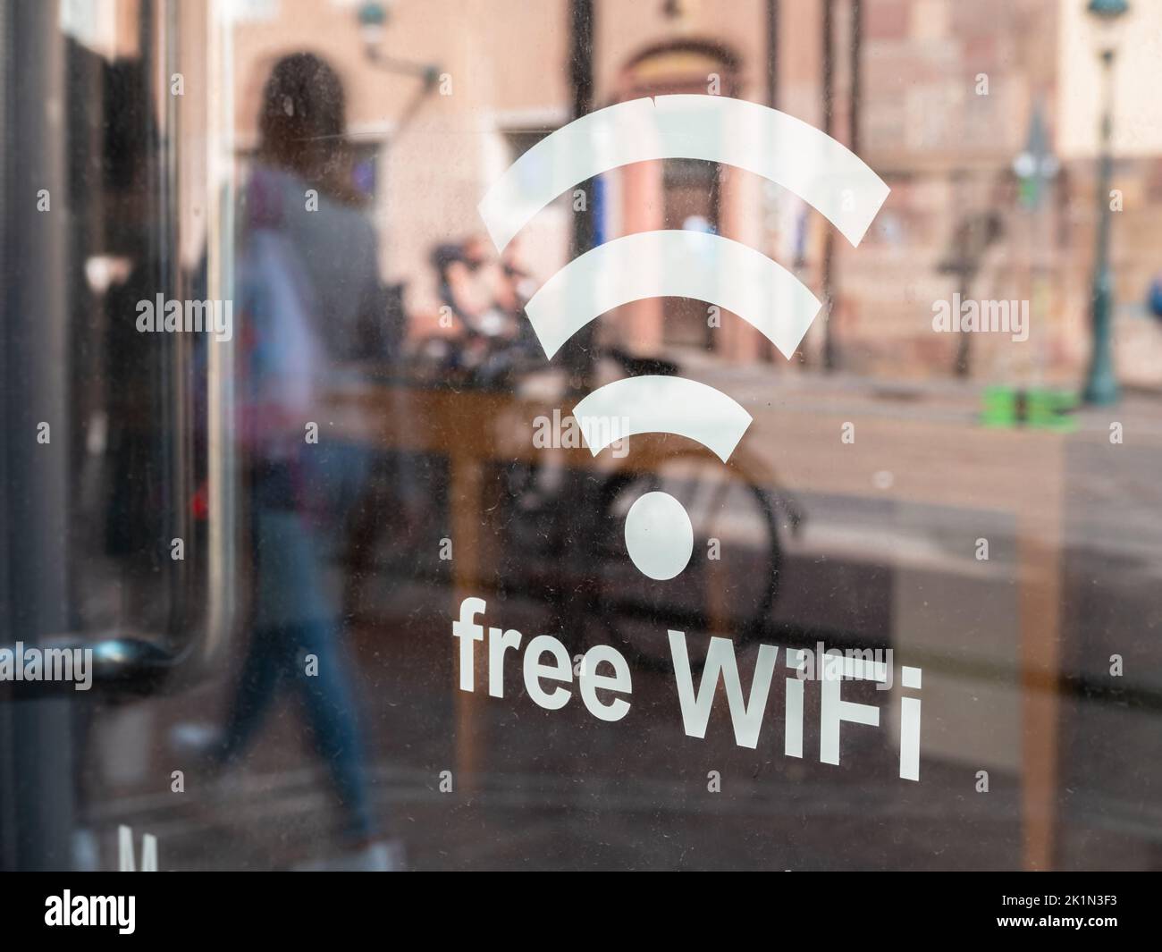 City wifi router street hi-res stock photography and images - Alamy
