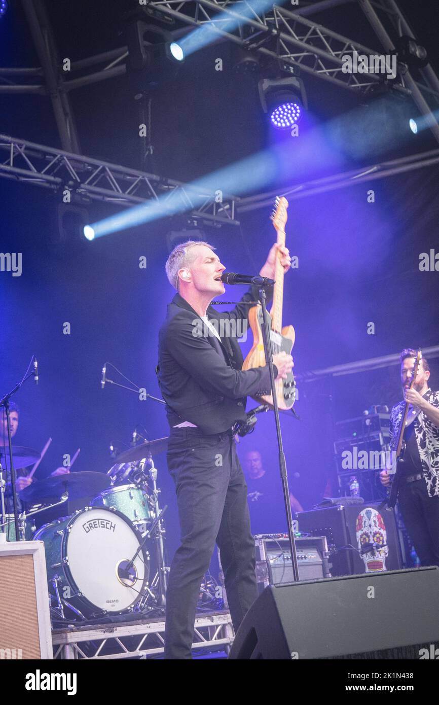 Dan Gillespie sells of The feeling Stock Photo - Alamy