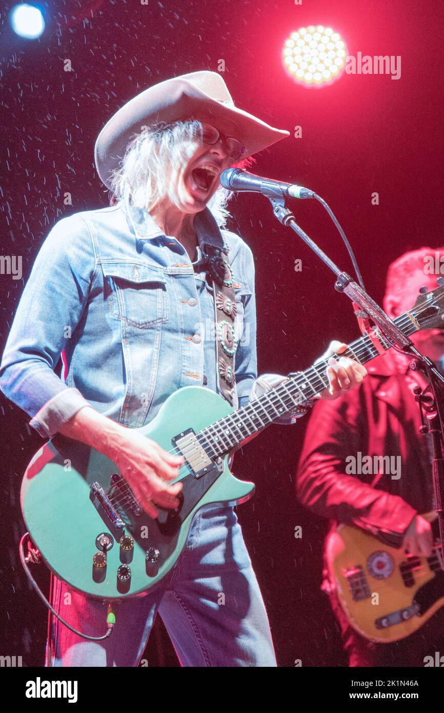 Mike Scott of The Waterboys Stock Photo - Alamy