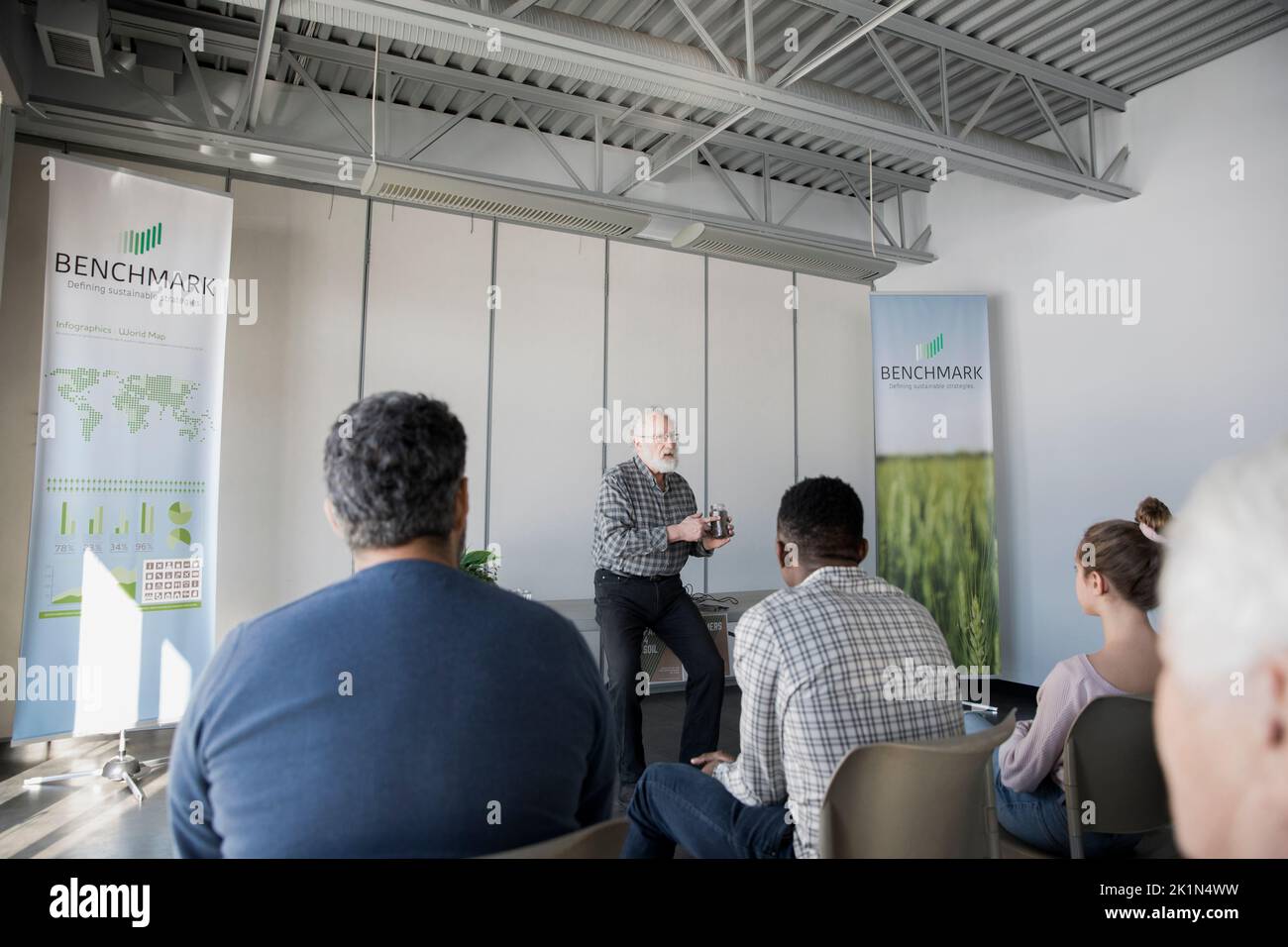 Speaker community town hall hi-res stock photography and images - Alamy