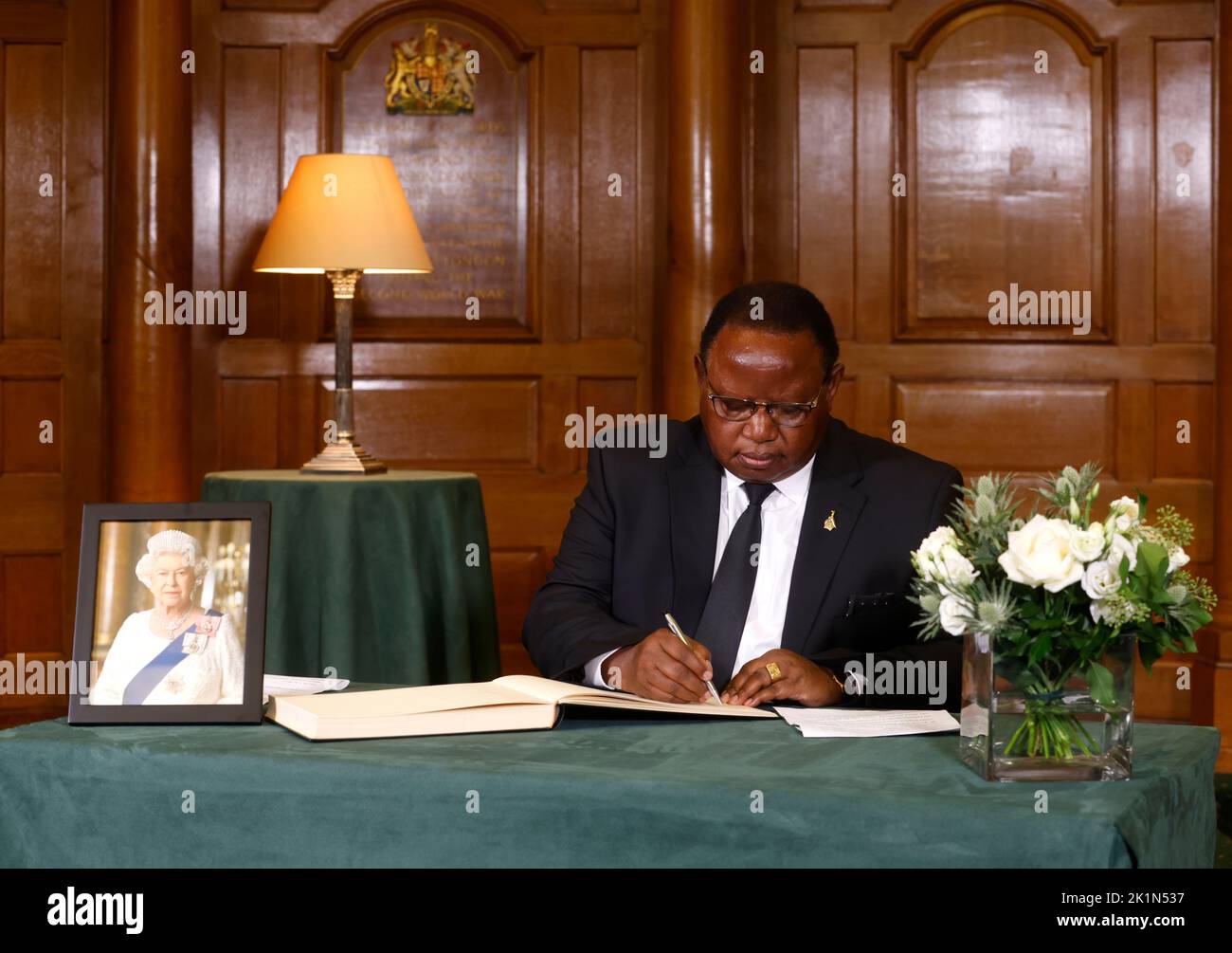 Minister of Foreign Affairs and International Trade for Zimbabwe ...