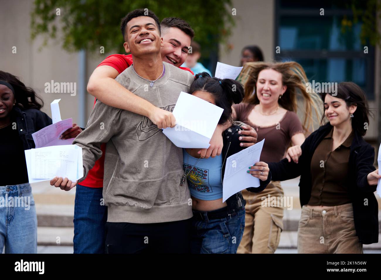 Gcse results day uk hi-res stock photography and images - Alamy