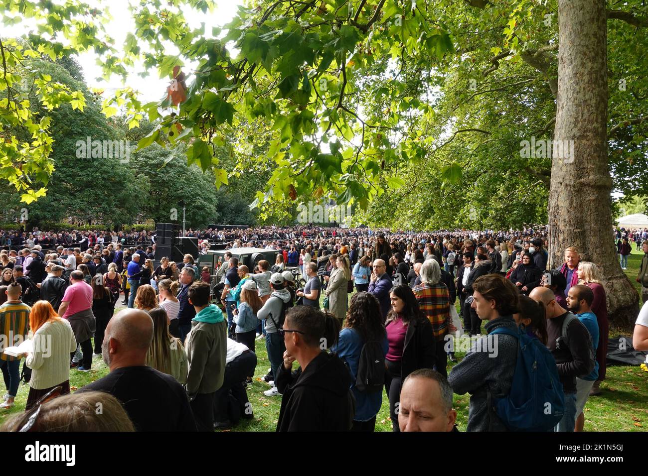 London on the day of the Queen's Funeral 19th September 2022 - Crowds ...